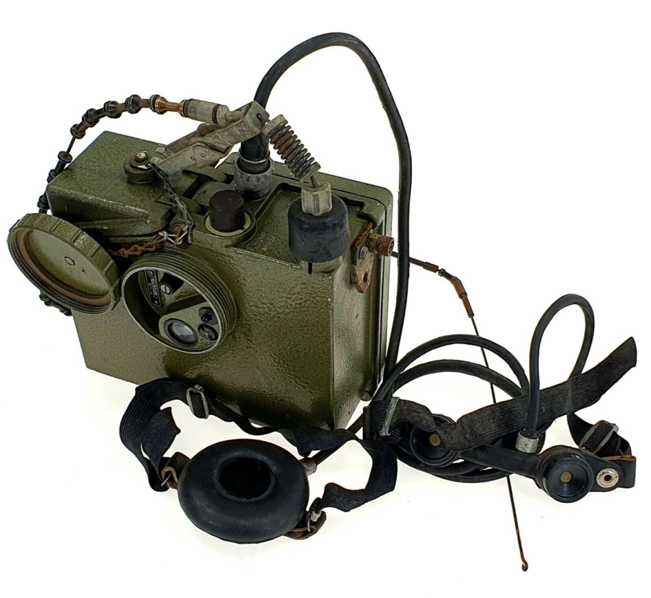 P-126 Receiver/Transmitter - Norfolk Tank Museum